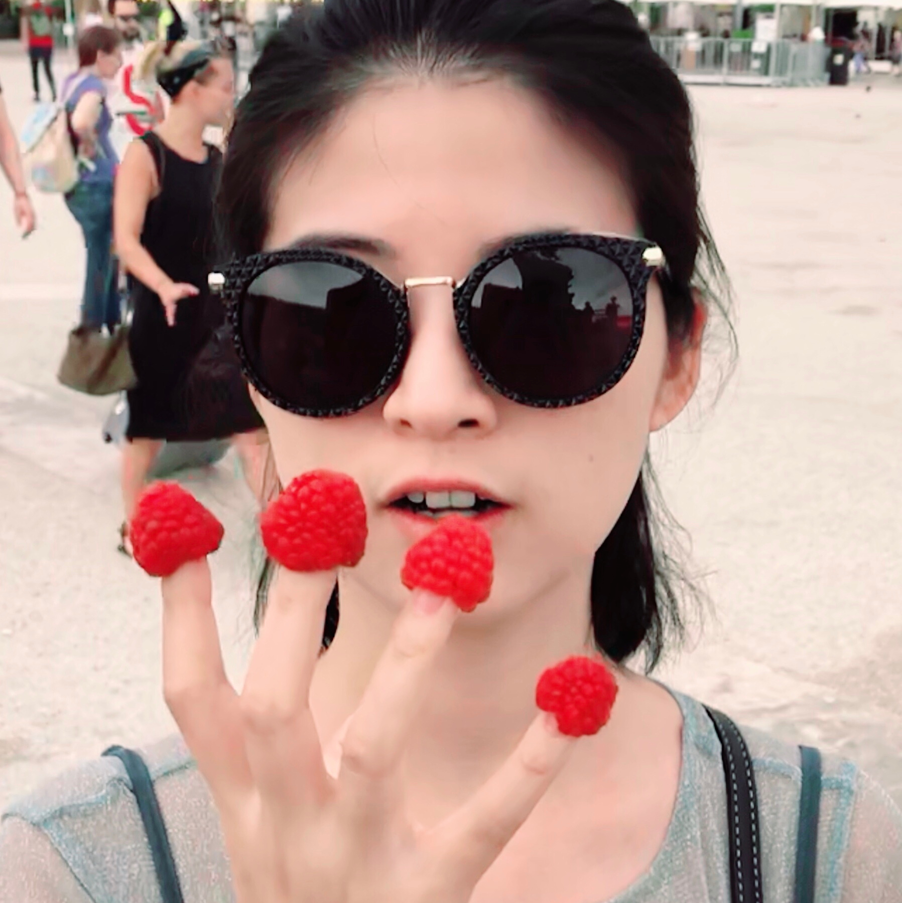 蔬菜小妹 