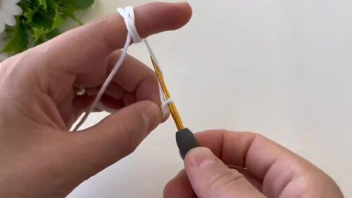 钩针编织漂亮的小挂件,简单易学,适合新老手