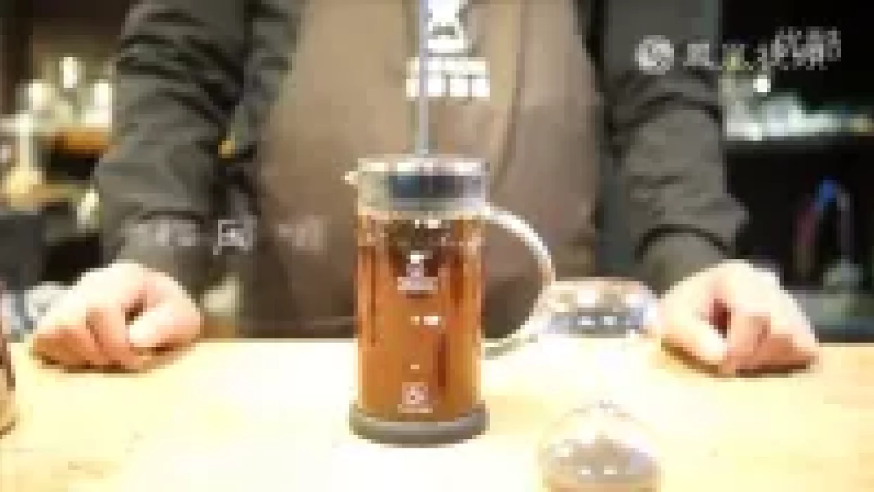 法压壶制作咖啡的正确方法-泰摩咖啡出品