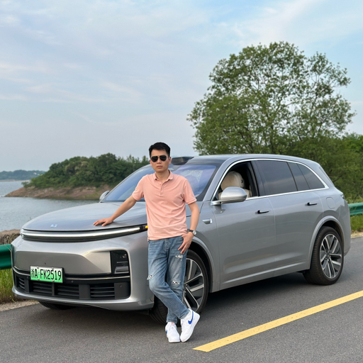 杨翊在路上 