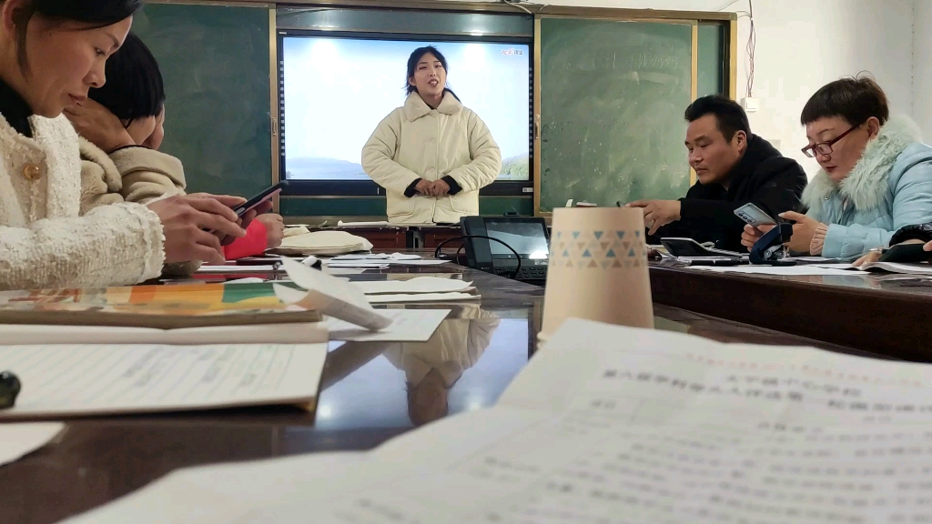 部编版语文二年级上册 《小蝌蚪找妈妈》微型课实录