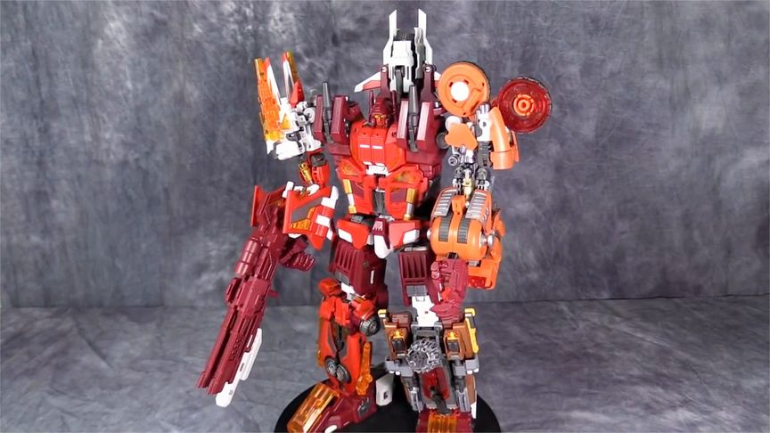 [转]变形金刚MT计算王MakeToys MTCM-03 Quantron皮特模型