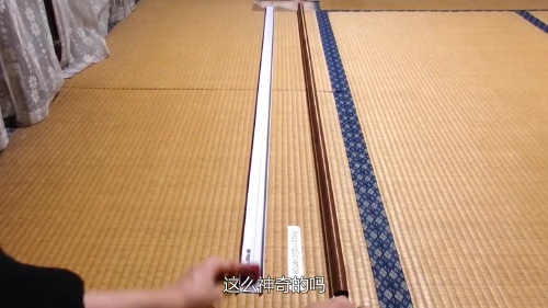 有趣的电池火车电池放进铜线中神奇的现象发生了