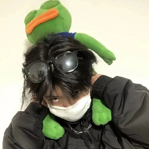 不屈橙小明 