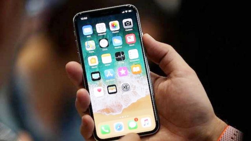 万能钥匙已经过时,打开微信这个功能,走到哪都能连接wifi!