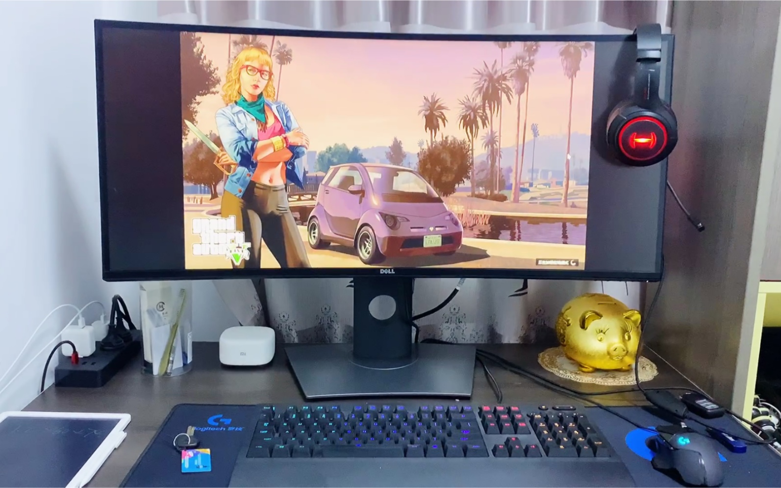 电脑桌面摆放风格diy