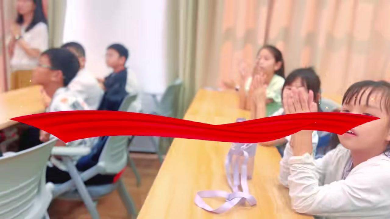 今天(8月14日),国家统计局嘉兴调查队走进府南社区开展爱心捐赠暨...