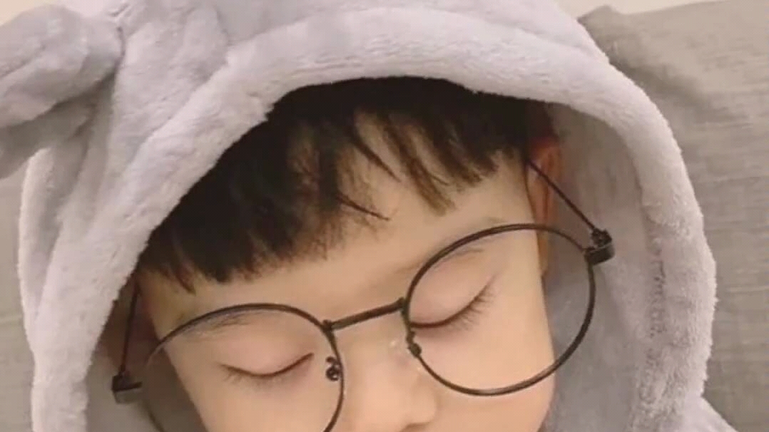 ...PS:这个是用“快影APP”做的,在首页界面选择“模板”,个人觉得可...