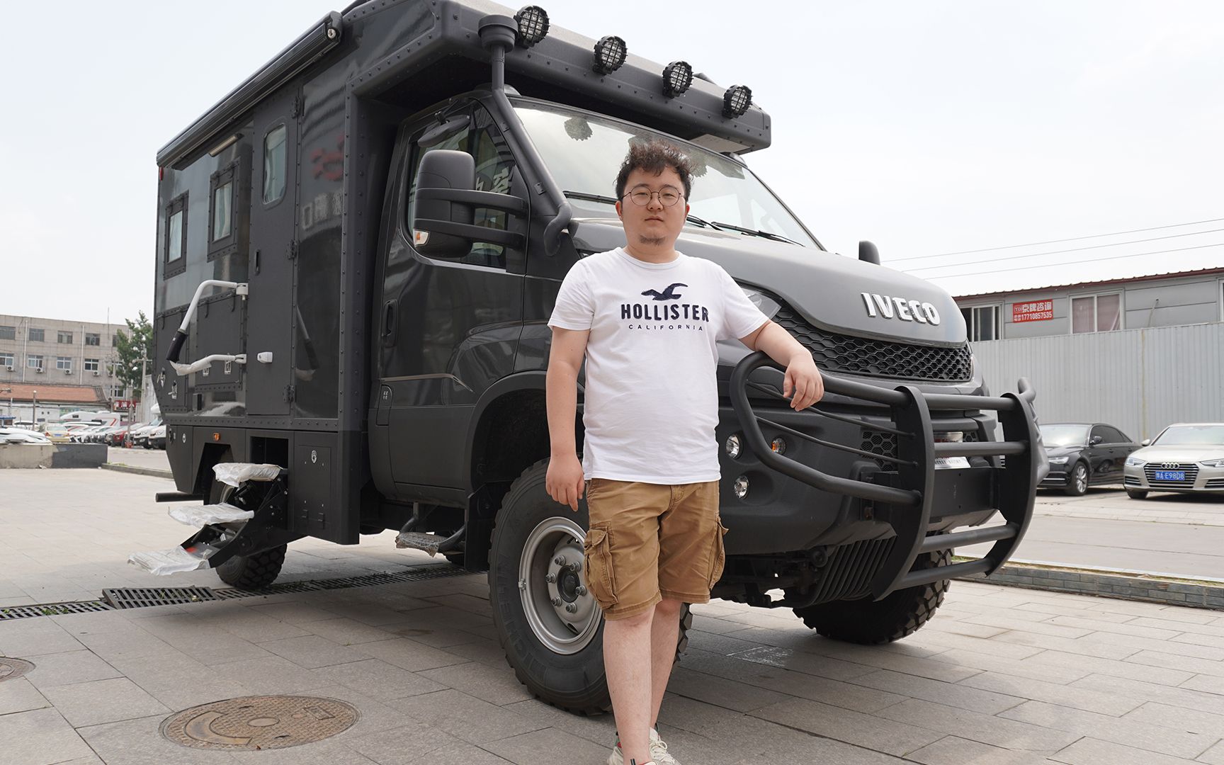 三把差速锁,气势不输乌尼莫克,这台依维柯4×4越野房车不一般!