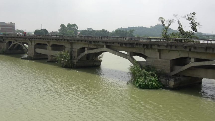 实拍中国古代十大名桥之一,世界上最大石梁桥,已有800多年历史