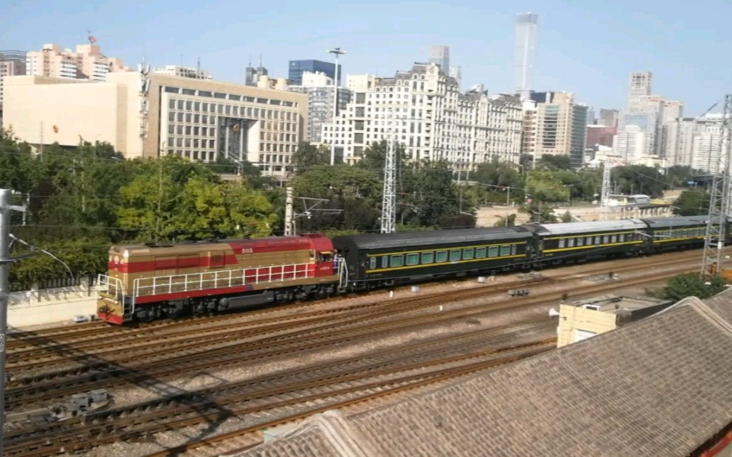 京局怀段东风7G倒推Z15次列车BSP车底回段