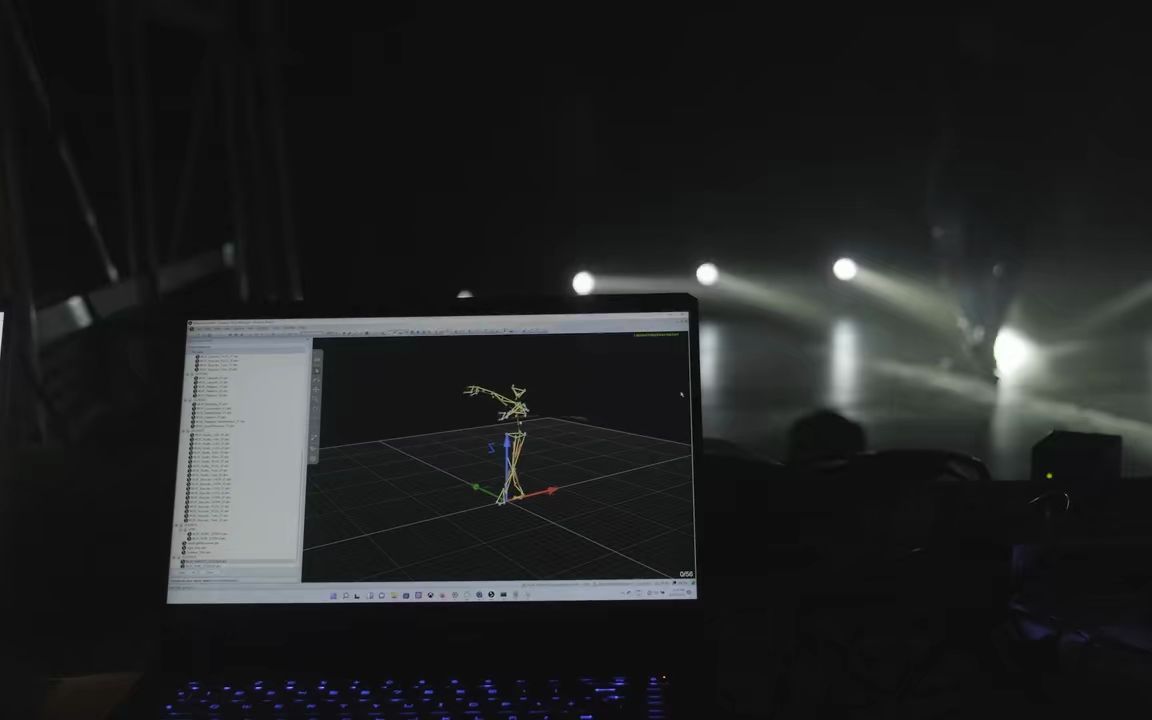 运动捕捉实时表演:将舞蹈动作转化为光和声音