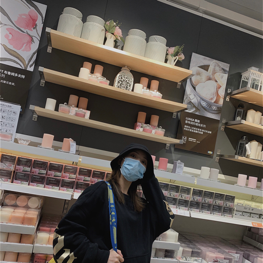 林林柒LL 