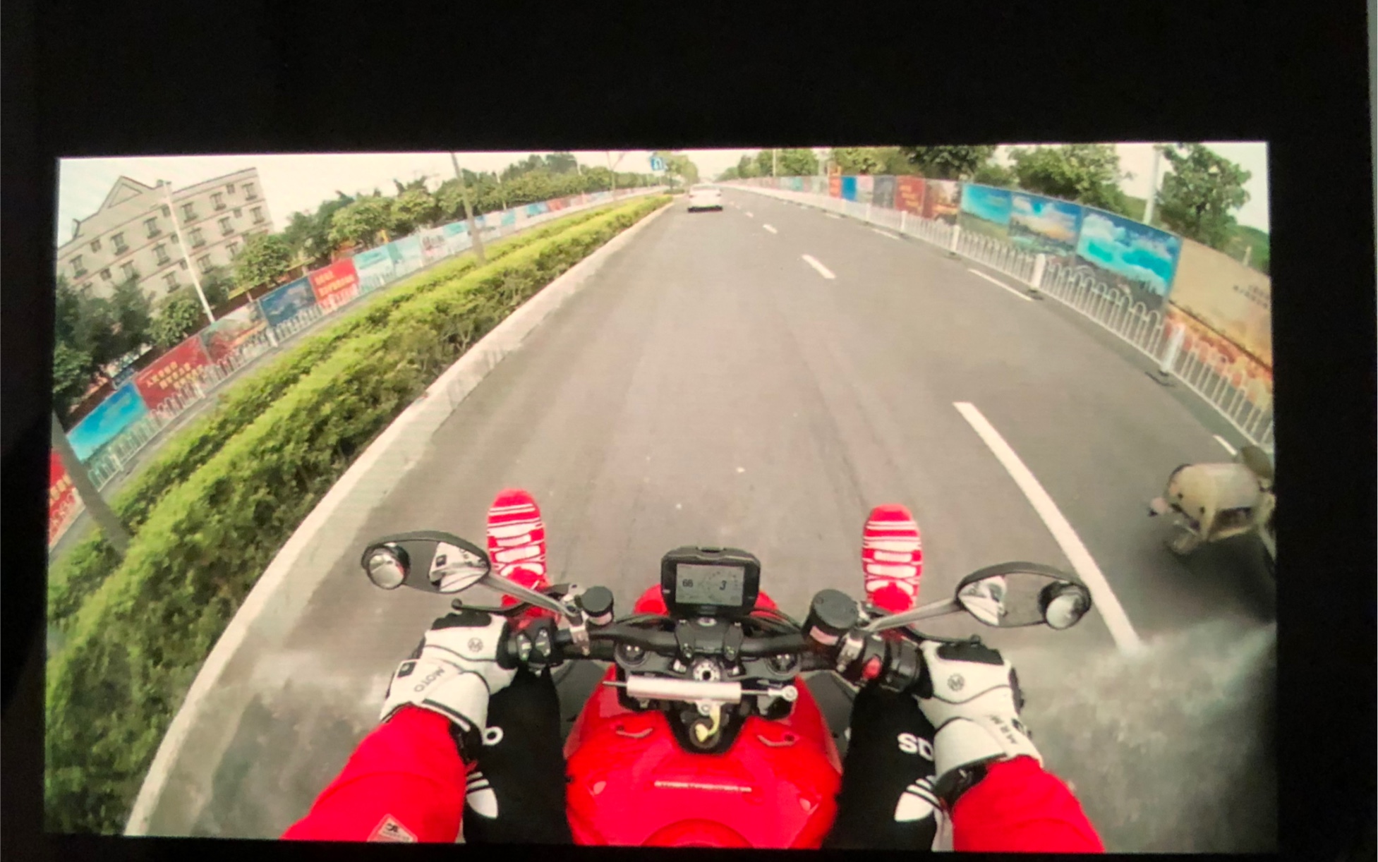 杜卡迪街霸v4首保到底需要多少钱?
