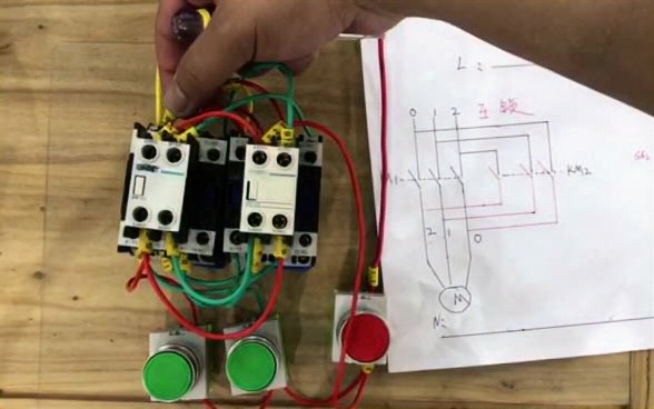 电工知识:接触器互锁正反转电路,线号标注清晰易懂