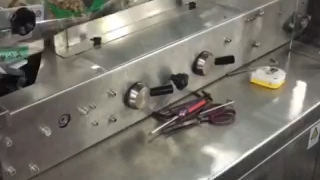 鲜香菇菌类带托盘全自动往复式包装机