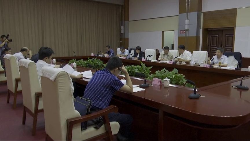 省保密委常务副主任任兔平在我县调研保密工作