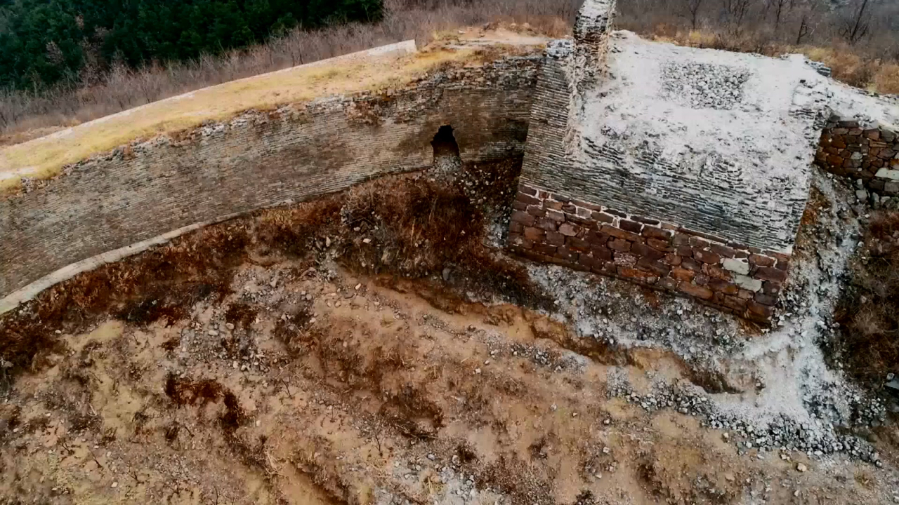 考古学家发现的长城秘道有何军事作用?祖辈留下的复杂军事工程!