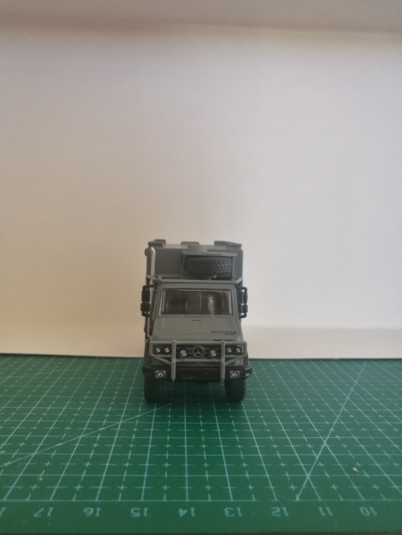 拓意 1/64 奔驰乌尼莫克房车合金車模