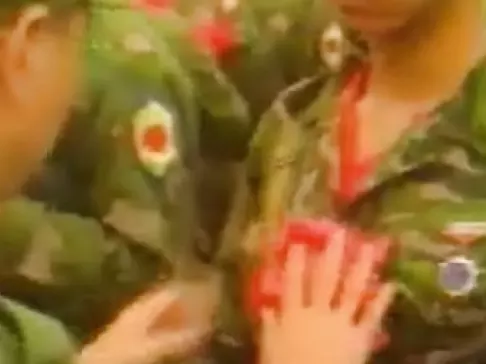 对越自卫反击战珍贵内部资料片(绝对经典)