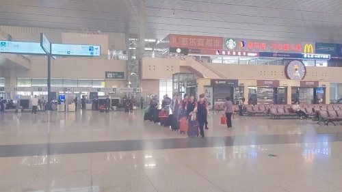 从身体目标情绪时间心态空间言行取舍角色九个方面做好自我管理