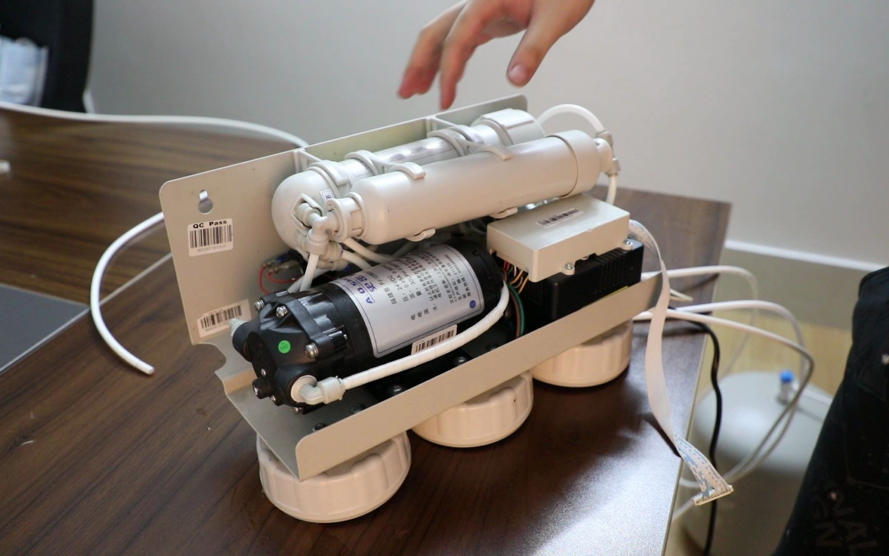 史密斯更换1和5级滤芯更换视频