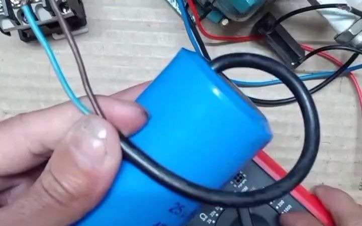 电容在测量之前必须放电,以及放电方式分享给大家