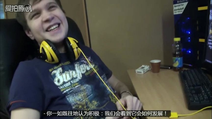 CS:腼腆的CS1.6第一狙神markeloff教你玩AWP!