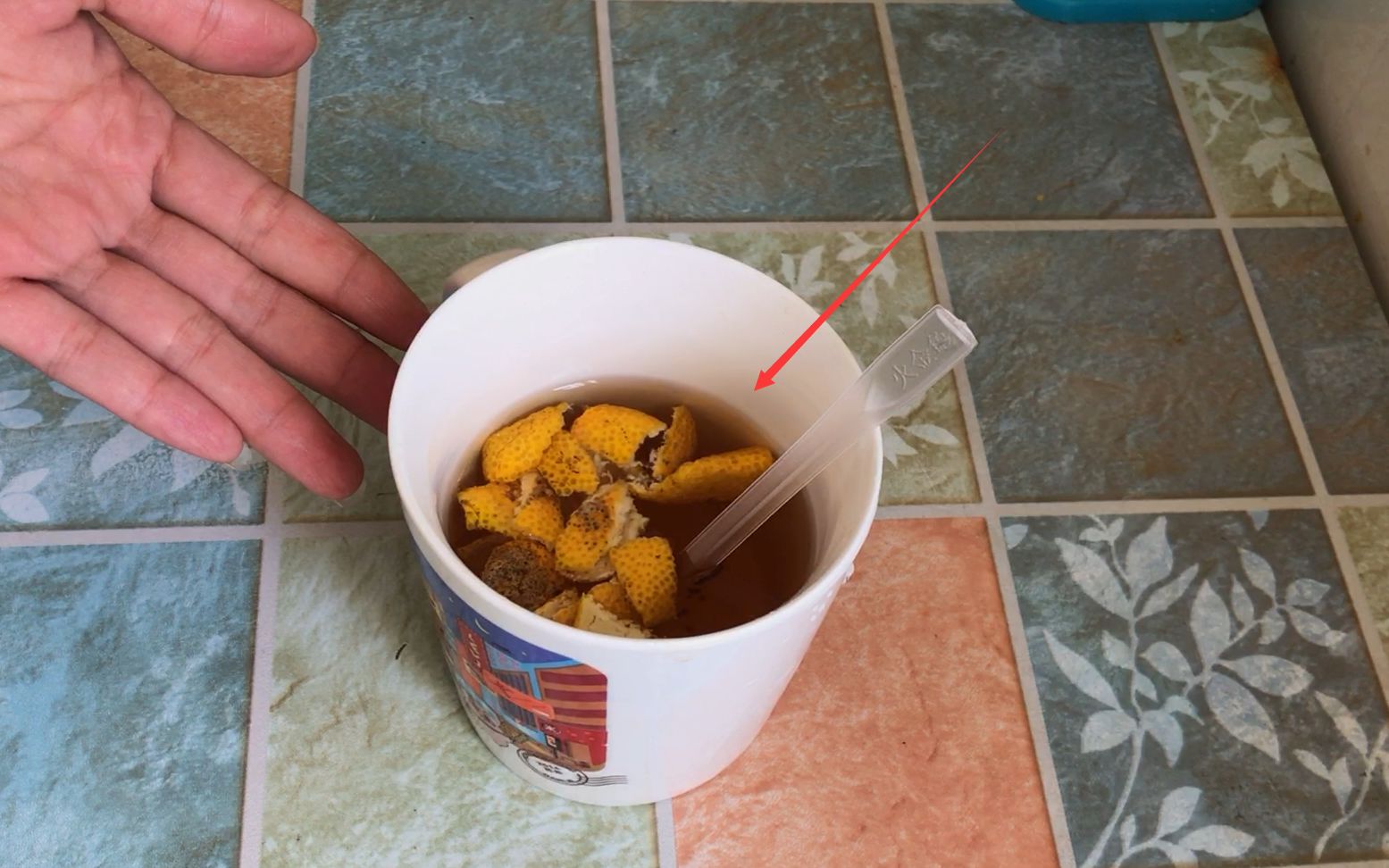 感冒咳嗽总是很难好,把橘子皮和它泡水喝,喝了就会好,太实用了