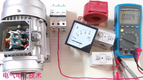 电流互感器与电流表的搭配秘籍!打圈圈的神奇作用揭秘