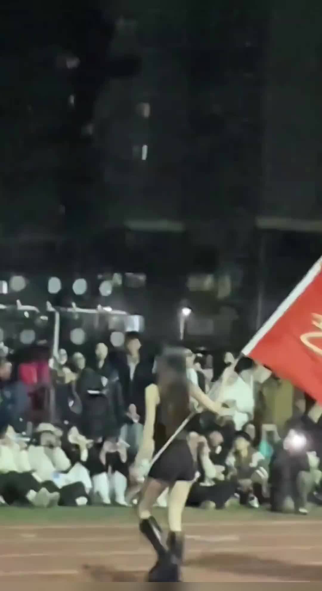 军训才艺表演 还得看学姐