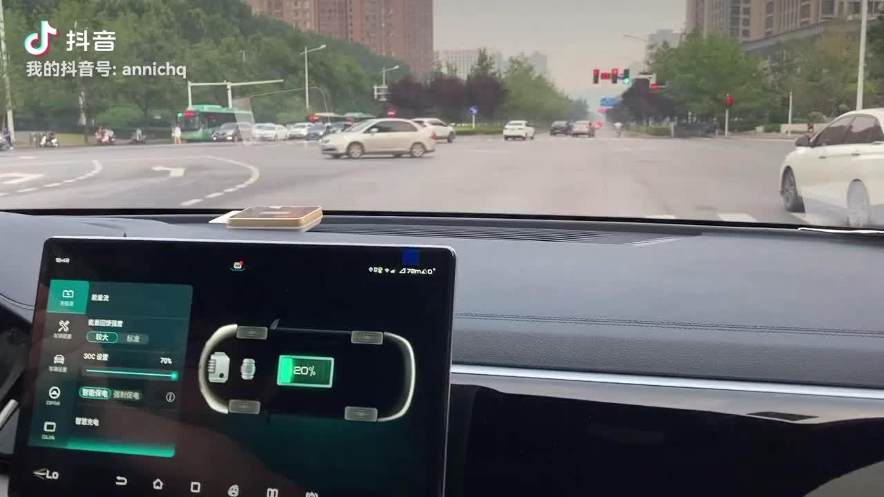 宋plus dmi的噪音控制的真心不错,另外就是高速,记得把动能回收调成...