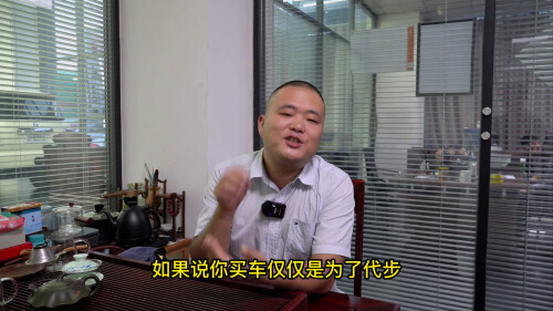 想买台十万以下二手代步车的,真心建议你去看看新车,真没性价比