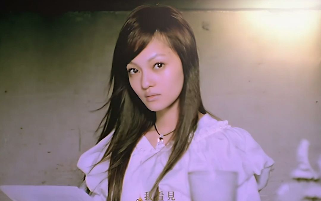 挖掘《隐形的翅膀》背后的故事