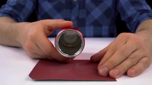 如何制作真空吸尘机