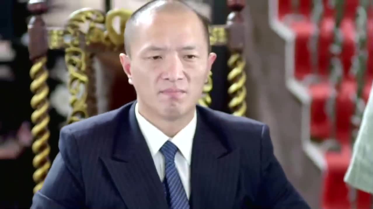 影视:少爷跟鬼子玩牌,谁知发牌的是自己人,鬼子输惨了