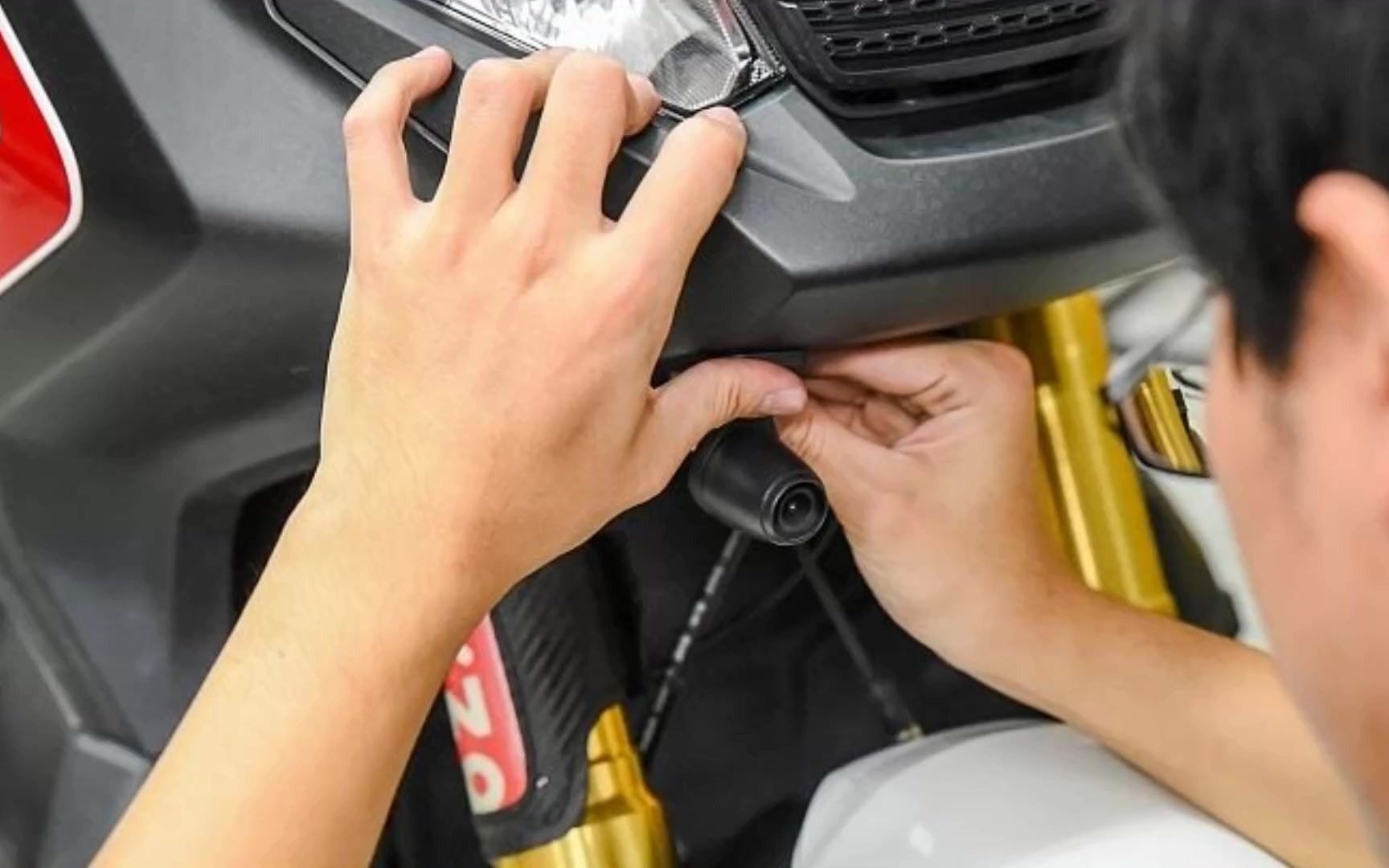 台湾Mio宇达电通M760D摩托车专用行车记录仪,一分钟告诉你,好在哪