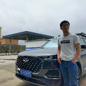 开着瑞虎去露营 