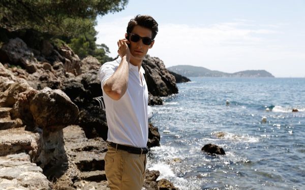 3分钟带你看完拿了不属于自己的东西后果会很惨的电影《完美男人》。