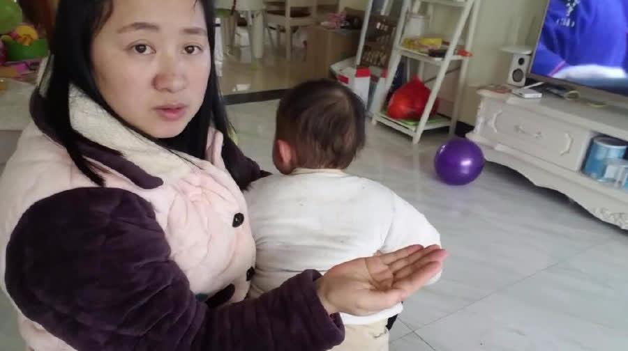 不管感冒咳嗽或支气管炎,这事一定要帮孩子做,比吃药雾化更直接