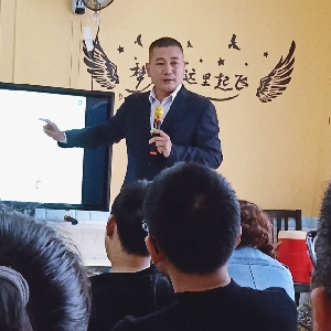 杨彦彬老师说家庭教育 