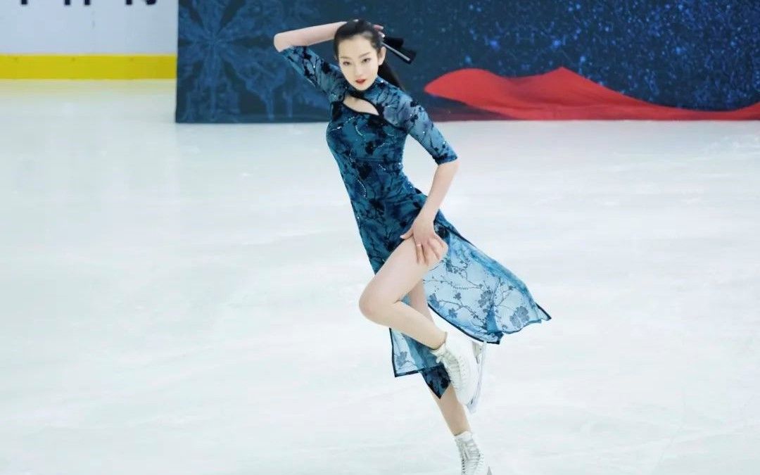当旗袍遇上花滑 | 冰上仙人舞 | 别人家的学校 | 开幕式 | 神仙救场 | 哈...