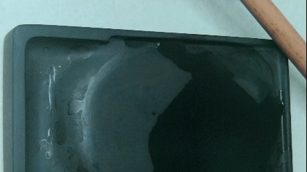 初学书法是选择用墨汁好还是墨块好