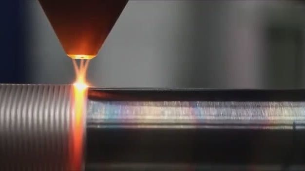 激光堆焊,有点3D打印的意思!