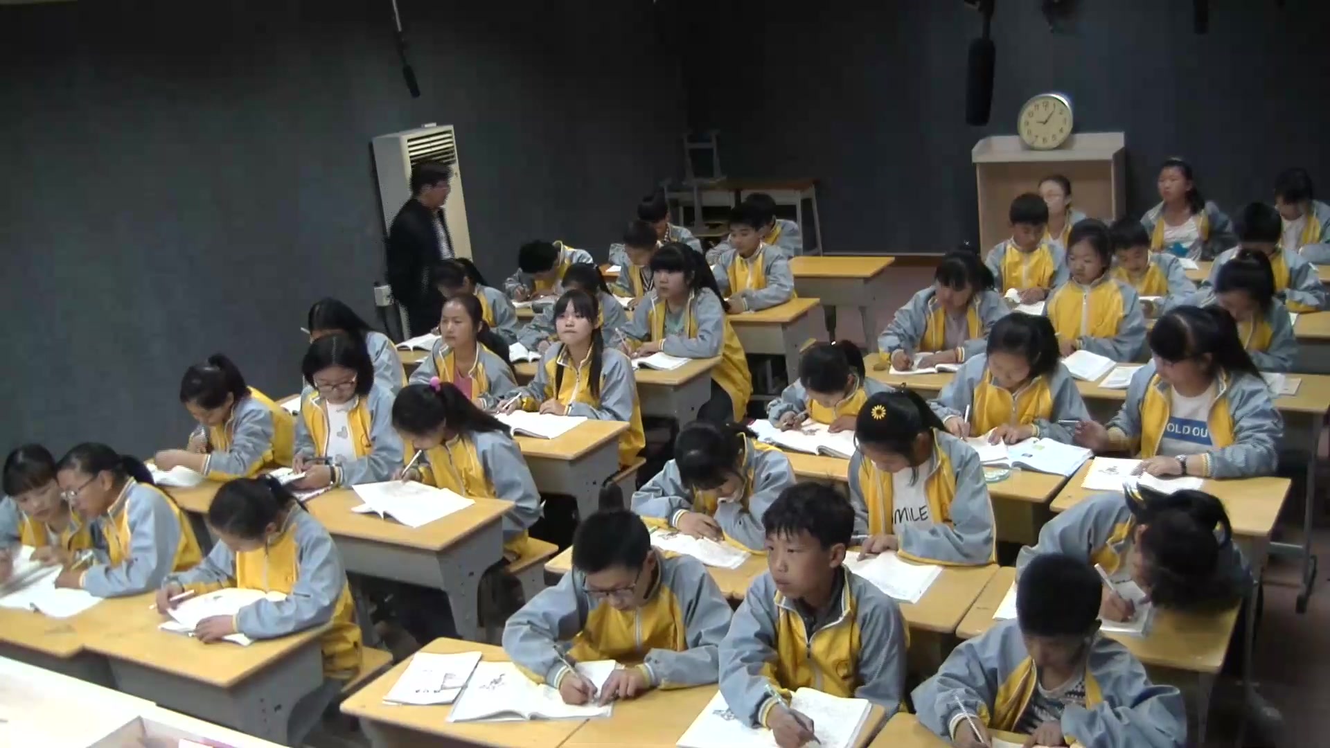 七下:《驿路梨花》(含课件教案) 名师优质课 公开课 教学实录 初中语文 ...