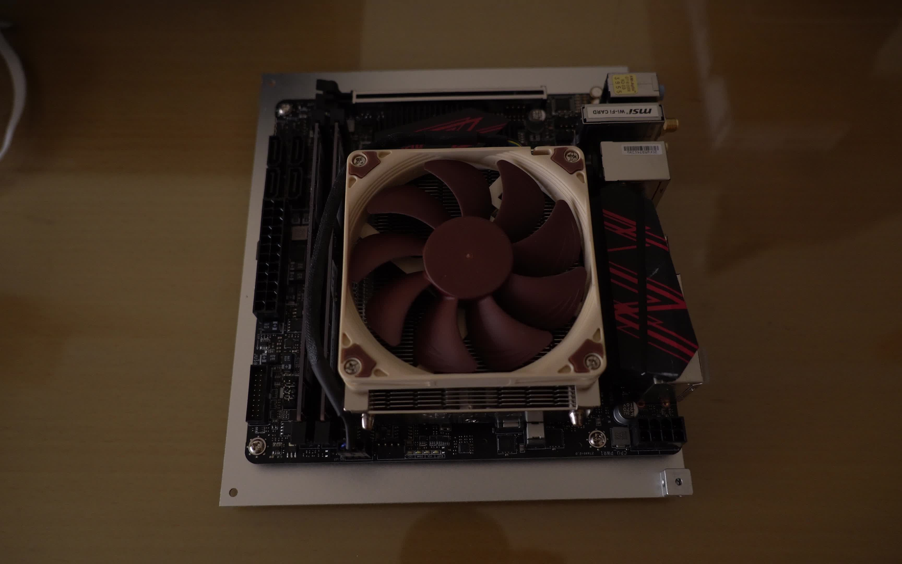 微星的品控堪忧 微星 b450i gaming plus ac 提示usb电涌过大,15秒关机