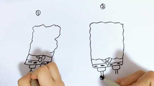 和妹妹比赛画海绵宝宝,创意简笔画,儿童画