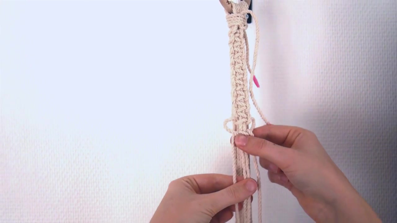 「夏薾」外网转载编绳案例教程分享【吊篮】