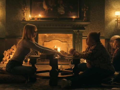 午夜大冒险,年轻人玩诅咒塔罗牌