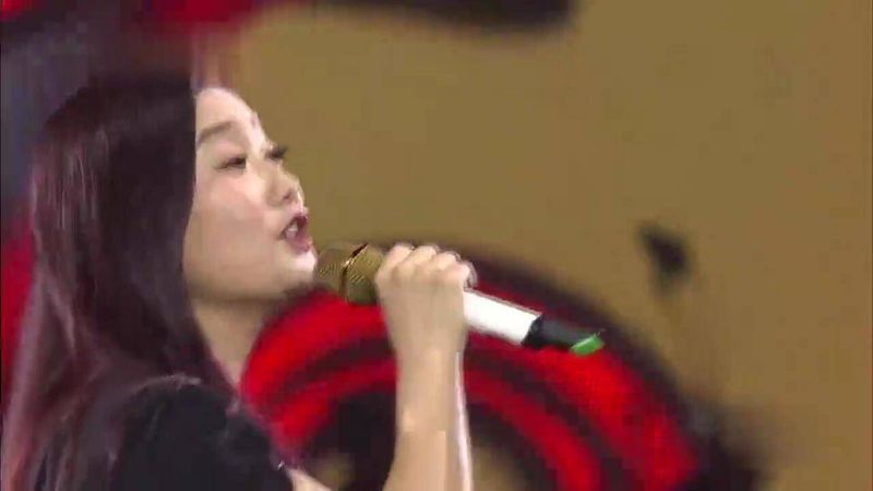 凤凰传奇凭借这首歌,火遍了大江南北,谁听谁喜欢,果断分享!